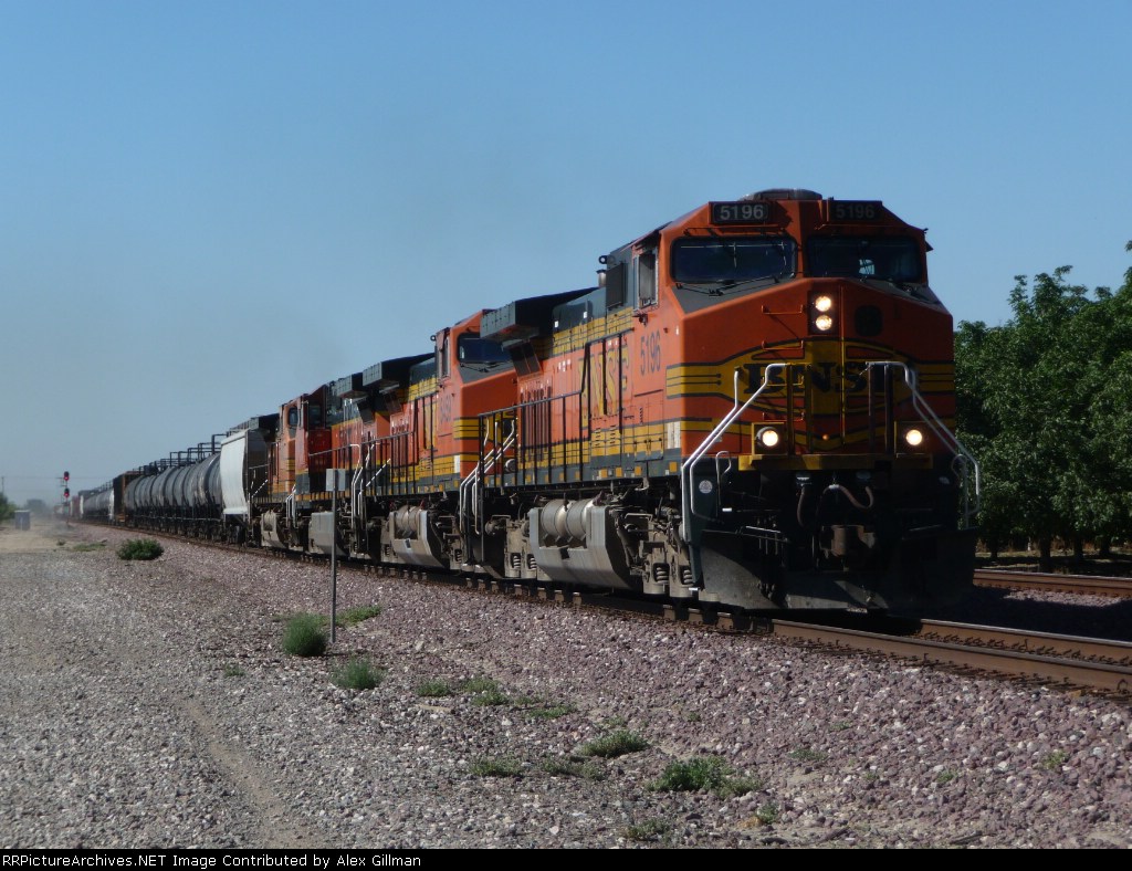 BNSF 5196 West
